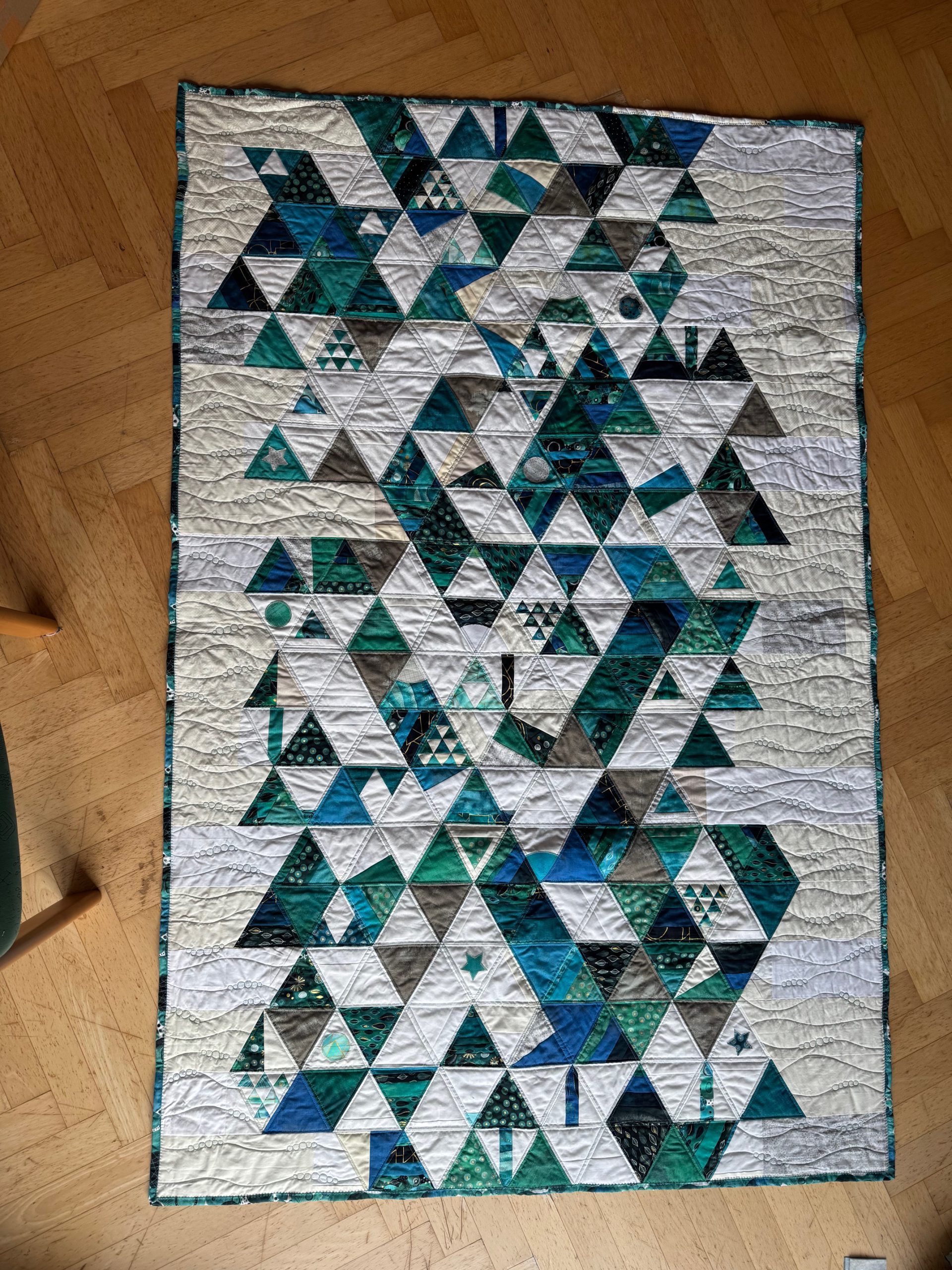 Triangel-Quilt als Sommerdecke » BERNINA Blog