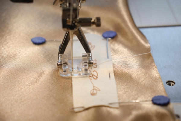DIY custom label with your sewing machine » BERNINA Blog